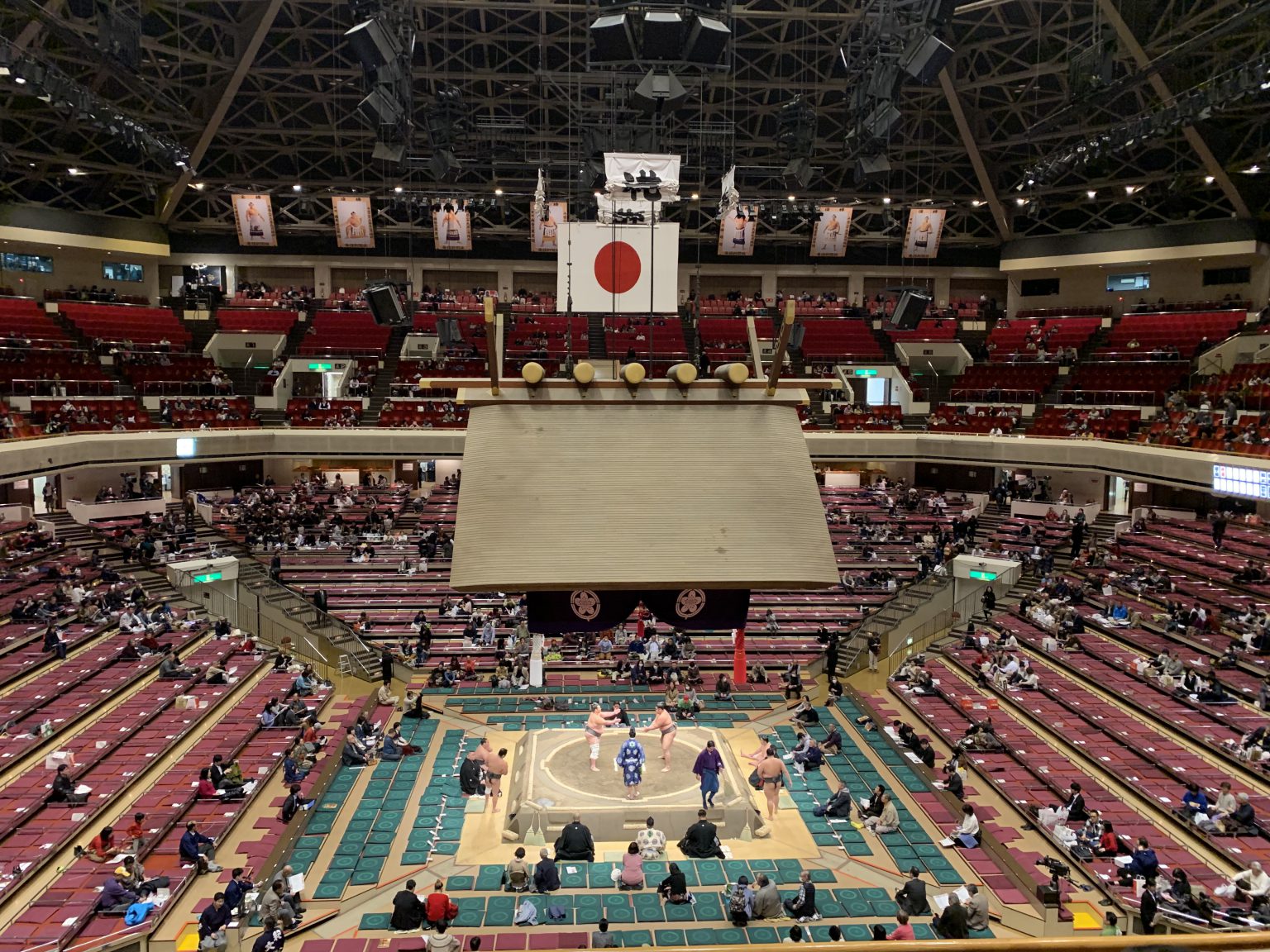 GRAND SUMO : Ryogoku Kokugikan Sumo Arena - ナショナル・スタジアム・ツアーズ