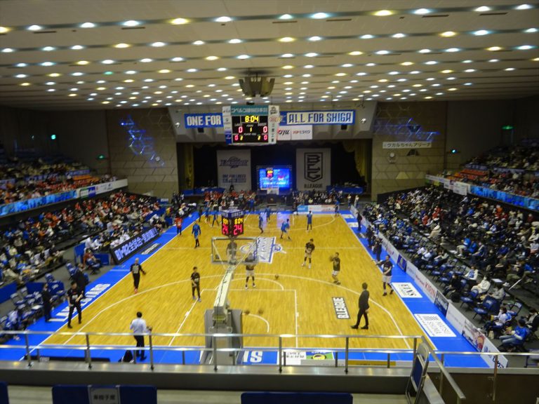 Ukaruchan Arena - ナショナル・スタジアム・ツアーズ