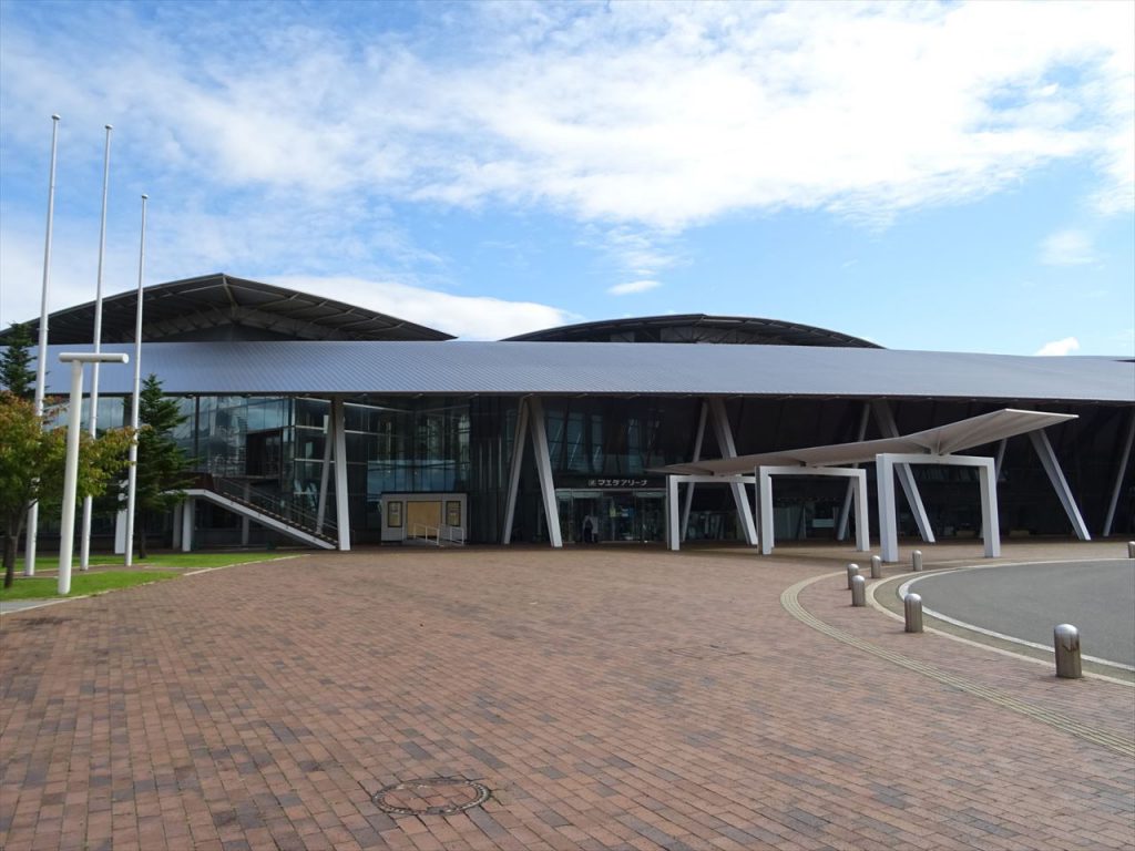 Maeda Arena - ナショナル・スタジアム・ツアーズ